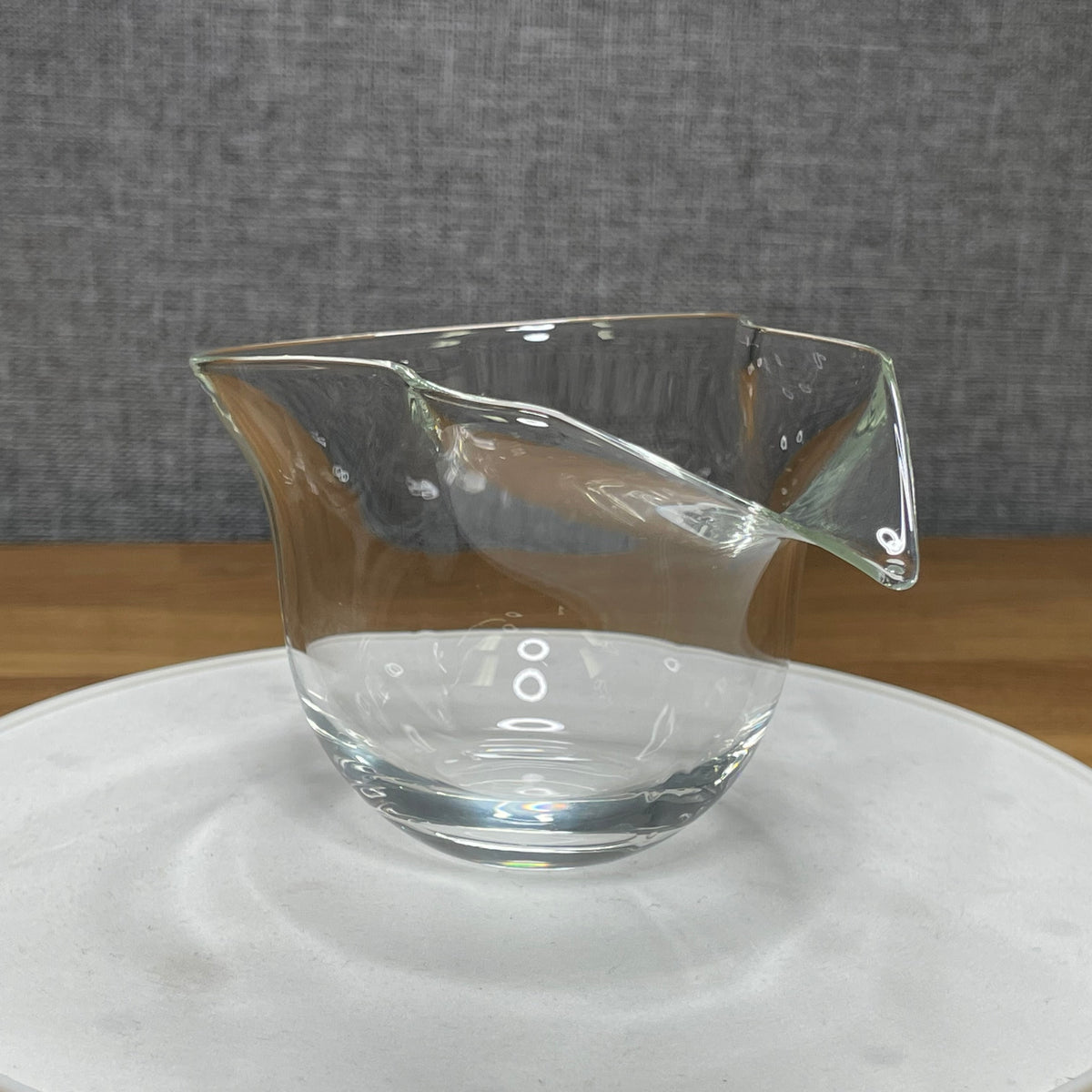 Glass Gong Dao Bei (Fairness Pitcher), Obscure Leaf Shape – Purple ...